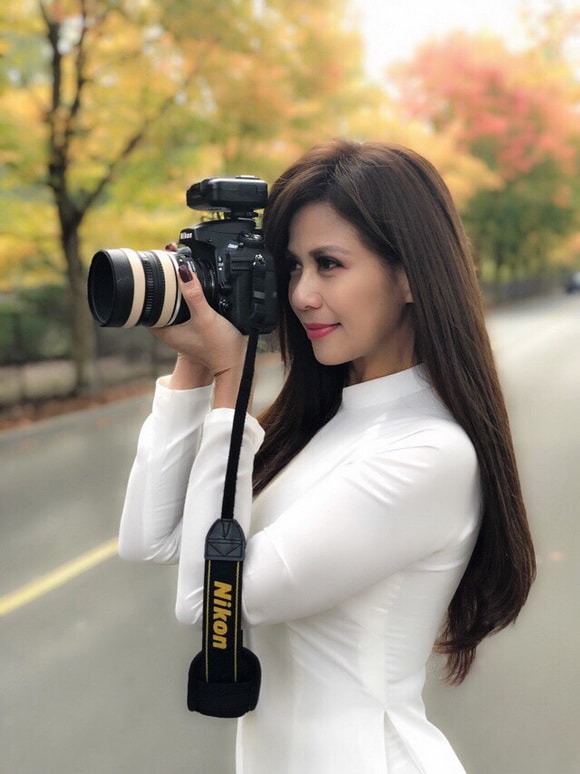 Hình ảnh xinh đẹp hạnh phúc của Hoa hậu Nhân Ái – Á hậu 1 Thien Sarah Le