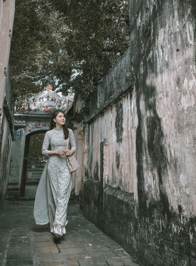 Nhan sắc đời thường trong veo của Anna Linh - gái xinh không hề kém ...