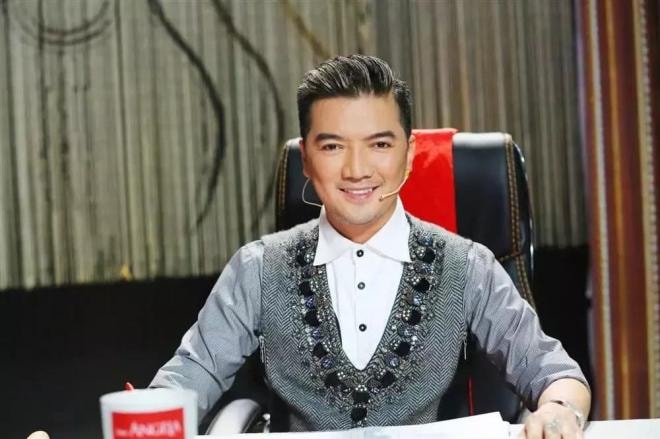 Đàm Vĩnh Hưng lại quê xệ vì phát ngôn 'lỗi nhịp' khi Đỗ Thị Hà 'out top 6' Miss World 2021