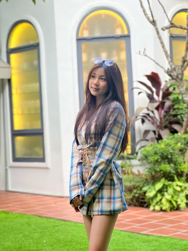 Mua đồ trên mạng nhưng không vừa, Lưu Thiên Hương chuyển giao cho ái nữ ...