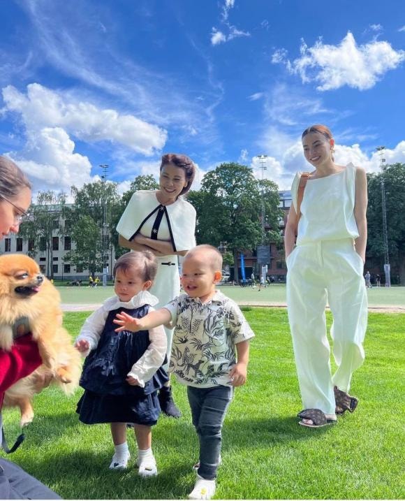 Dù khác nhau về ngoại hình lẫn tính cách nhưng Leon và Lisa lại có điểm ...