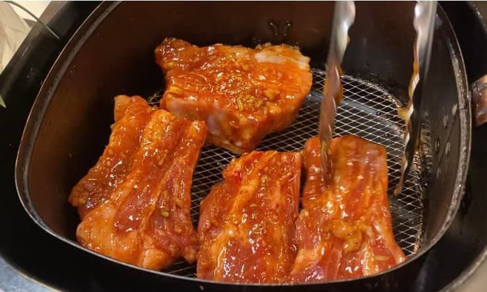 Sườn nướng sả bằng nồi chiên không dầu: Mách nhỏ cách ướp sườn nhanh ...