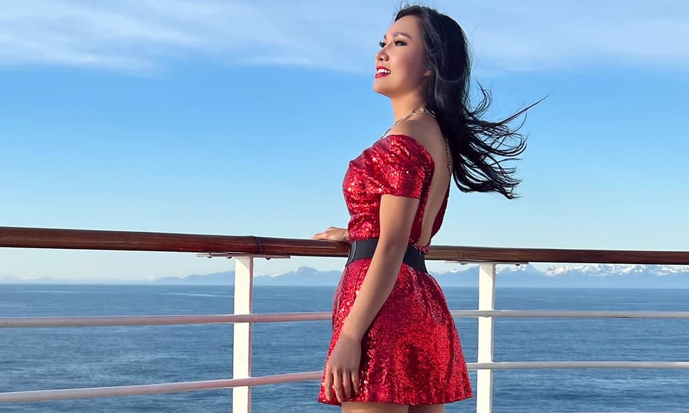 Cảnh quay đẹp, giọng hát hay, ca sĩ Kavie Trần tạo nên sức hút cho MV mới