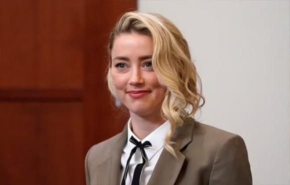 Amber Heard bị người bạn của Johnny Depp coi thường, gắn mác là kẻ mưu mô
