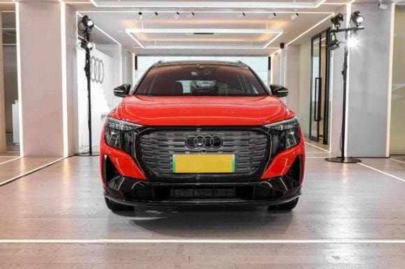 Mẫu SUV chạy điện thuần sang trọng chất lượng cao, SAIC Audi Q5 e-tron ...