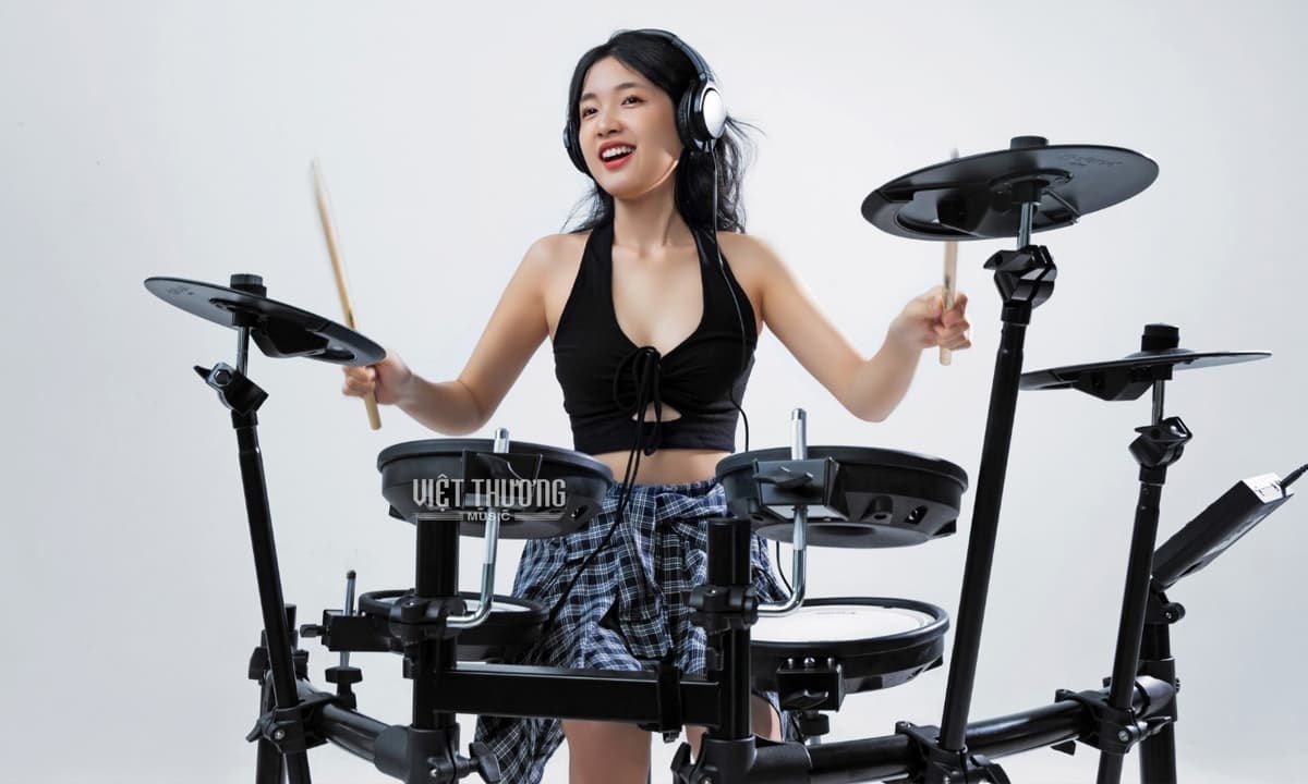 Gen Z thể hiện bản sắc riêng trong âm nhạc