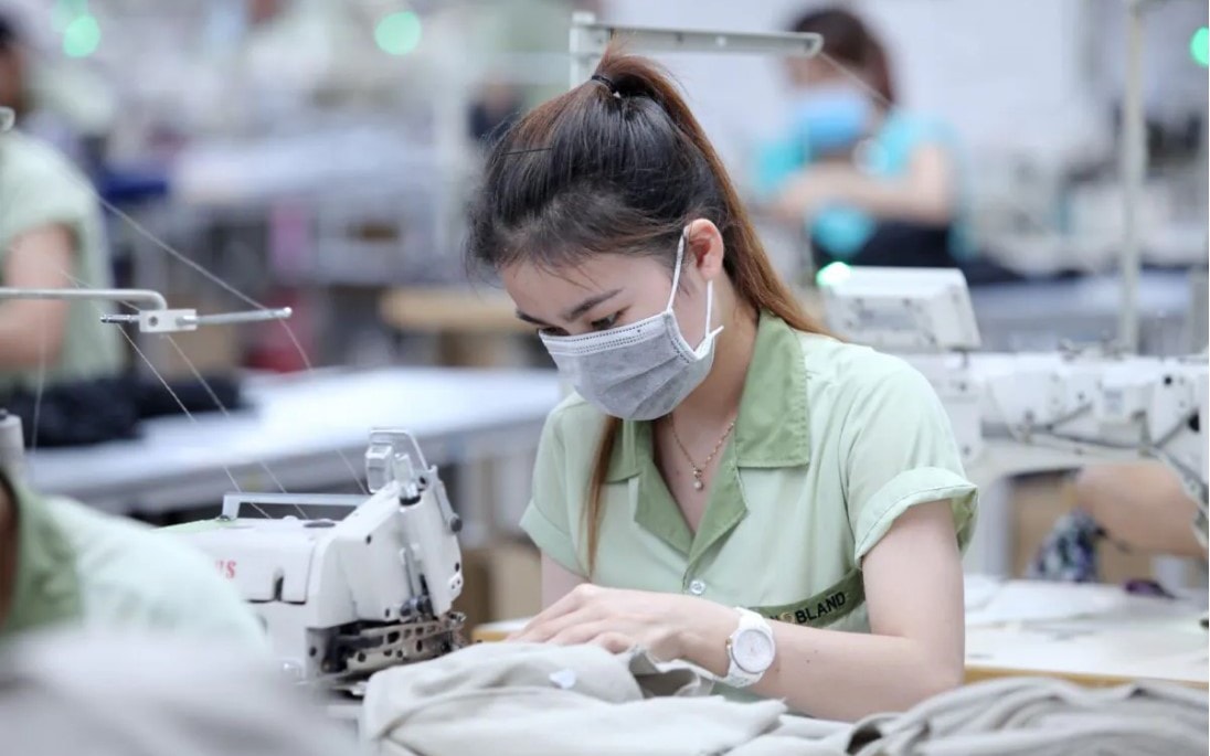 Tạo lợi thế cạnh tranh mới cho ngành dệt may Việt Nam