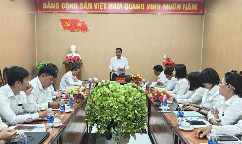 Chánh án TAND tỉnh Cà Mau kiểm tra tình hình hoạt động TAND khu vực 5