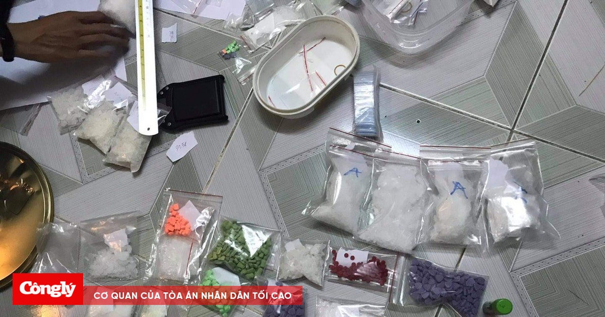 Bắt đối tượng mua bán ma túy, thu giữ 3kg ma túy đá và hàng trăm viên ...