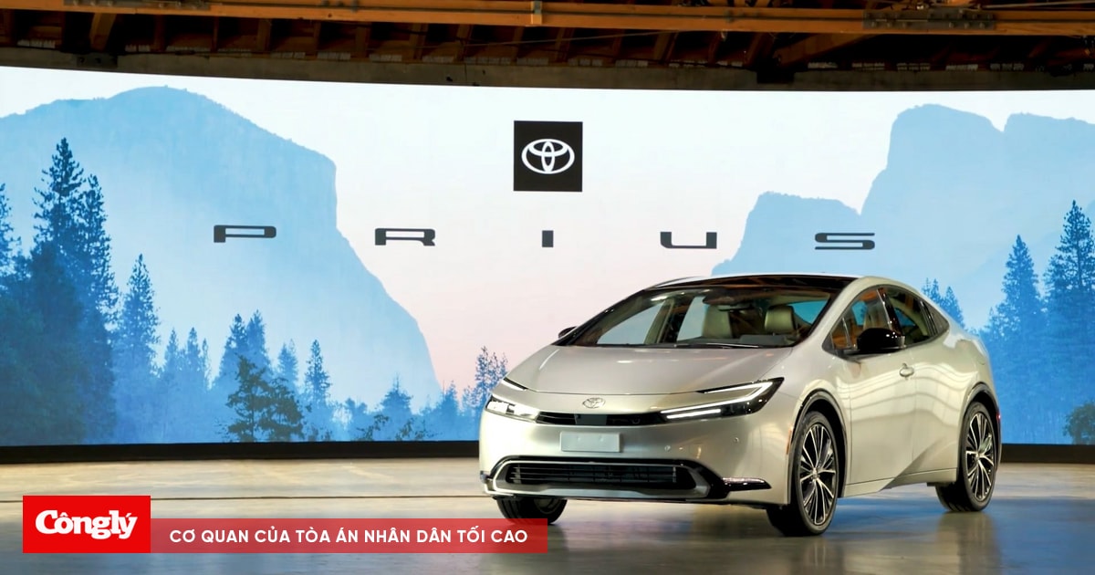 Toyota Prius 2023 chính thức ra mắt