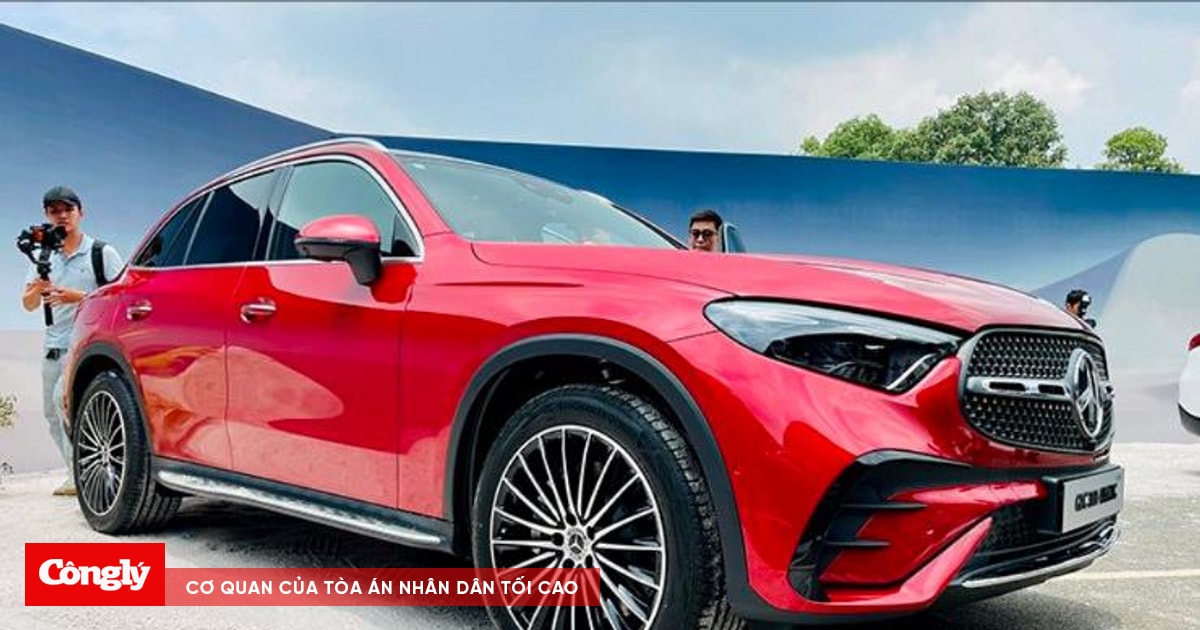 Mercedes-Benz GLC thế hệ mới trình làng giá từ 2,299 tỉ đồng