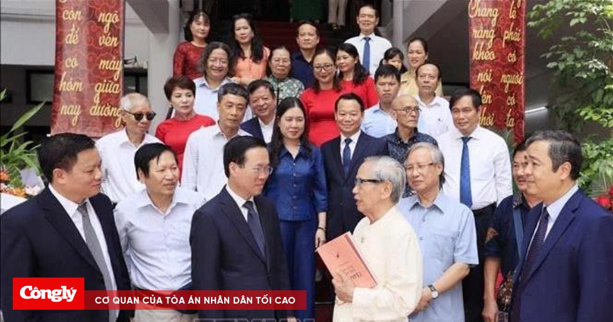 Chủ tịch nước Võ Văn Thưởng dự Lễ giới thiệu tác phẩm "Còn có ai người ...