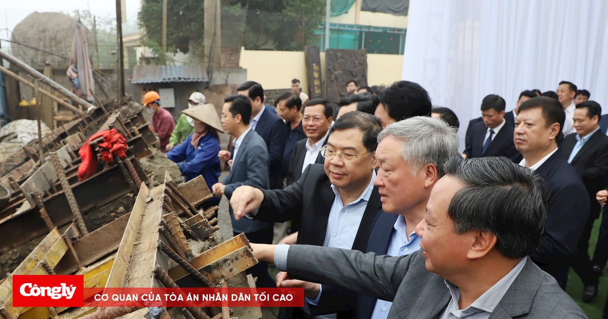 Lễ rót đồng đúc phù điêu “Lời kêu gọi toàn quốc kháng chiến và 60 ngày ...