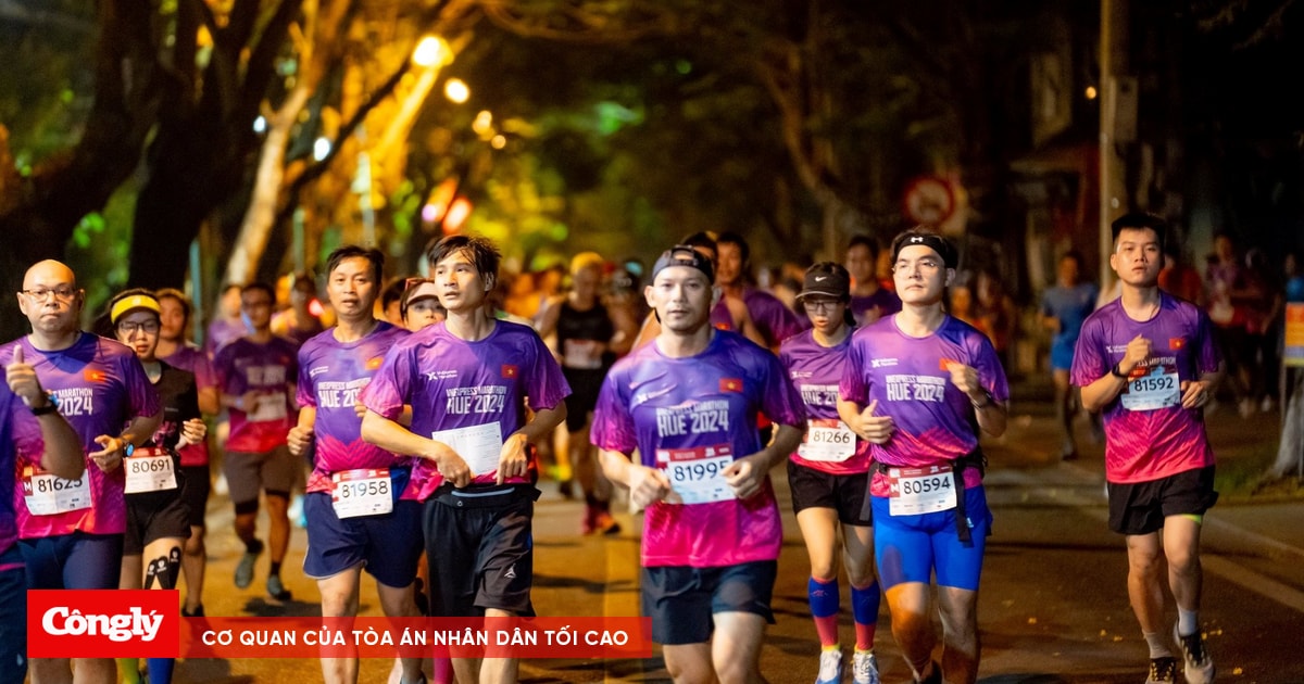 Hơn 8.000 vận động viên tham dự VnExpress Marathon Hue 2024