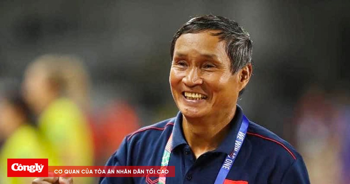 HLV Mai Đức Chung trở lại dẫn dắt tuyển nữ Việt Nam