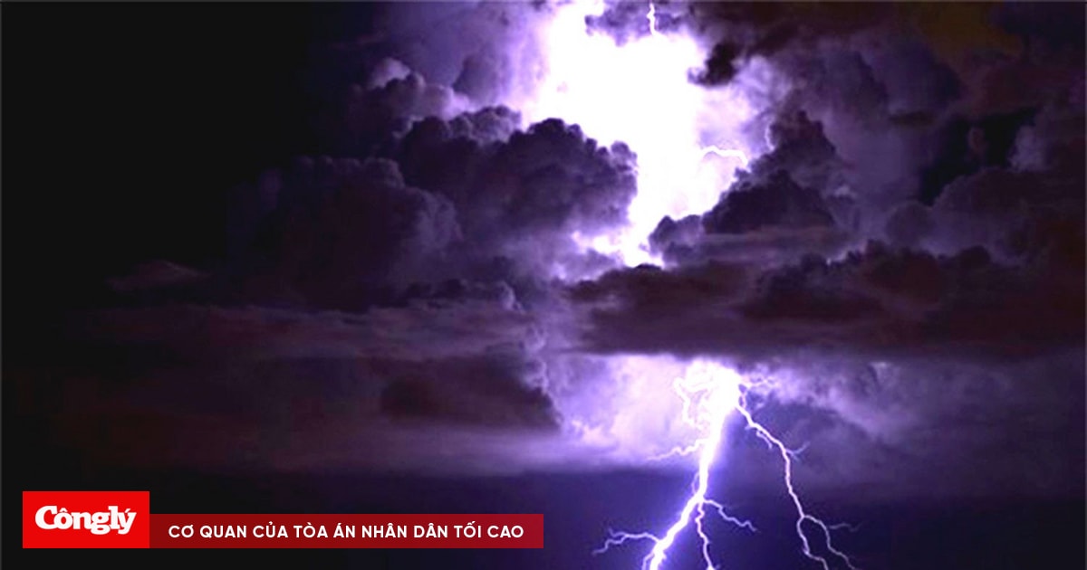 Đi ra đồng lùa bò, người phụ nữ nghi bị sét đánh tử vong