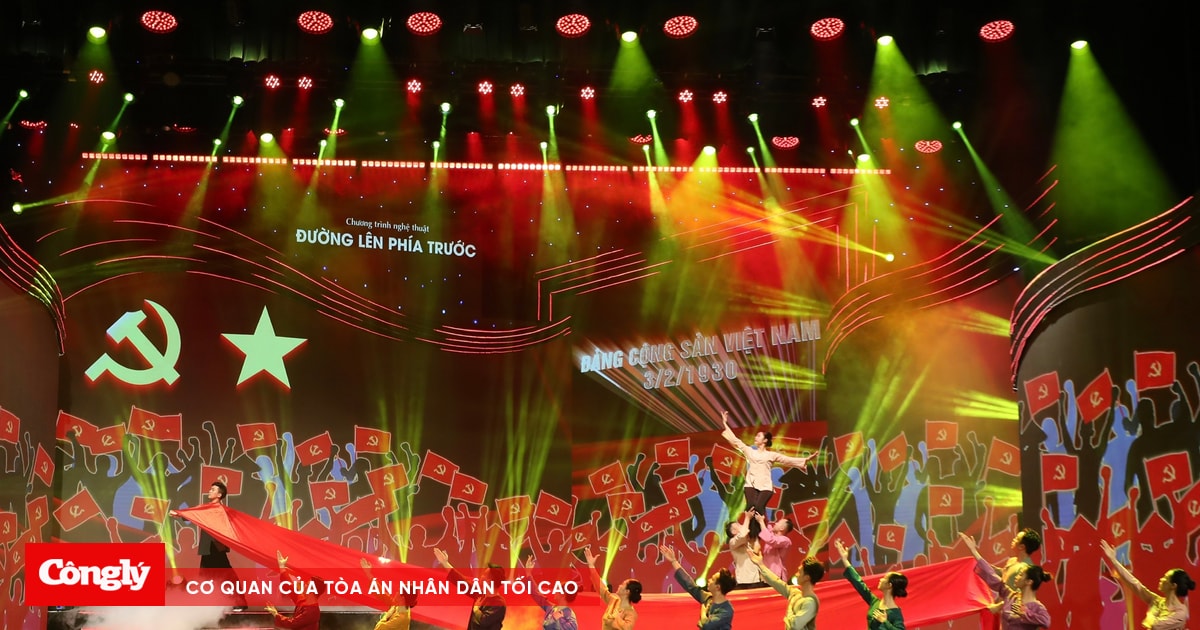 "Đường lên phía trước” - Bản hòa ca mùa Xuân tôn vinh Đảng và khát vọng ...
