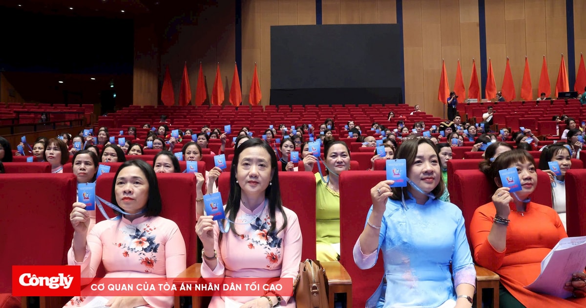 Đại hội đại biểu Phụ nữ toàn quốc lần thứ XIV thông qua Điều lệ Hội ...