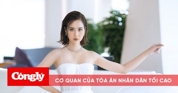 Phan Minh Huyền khoe vóc dáng vạn người mê với style Nữ thần